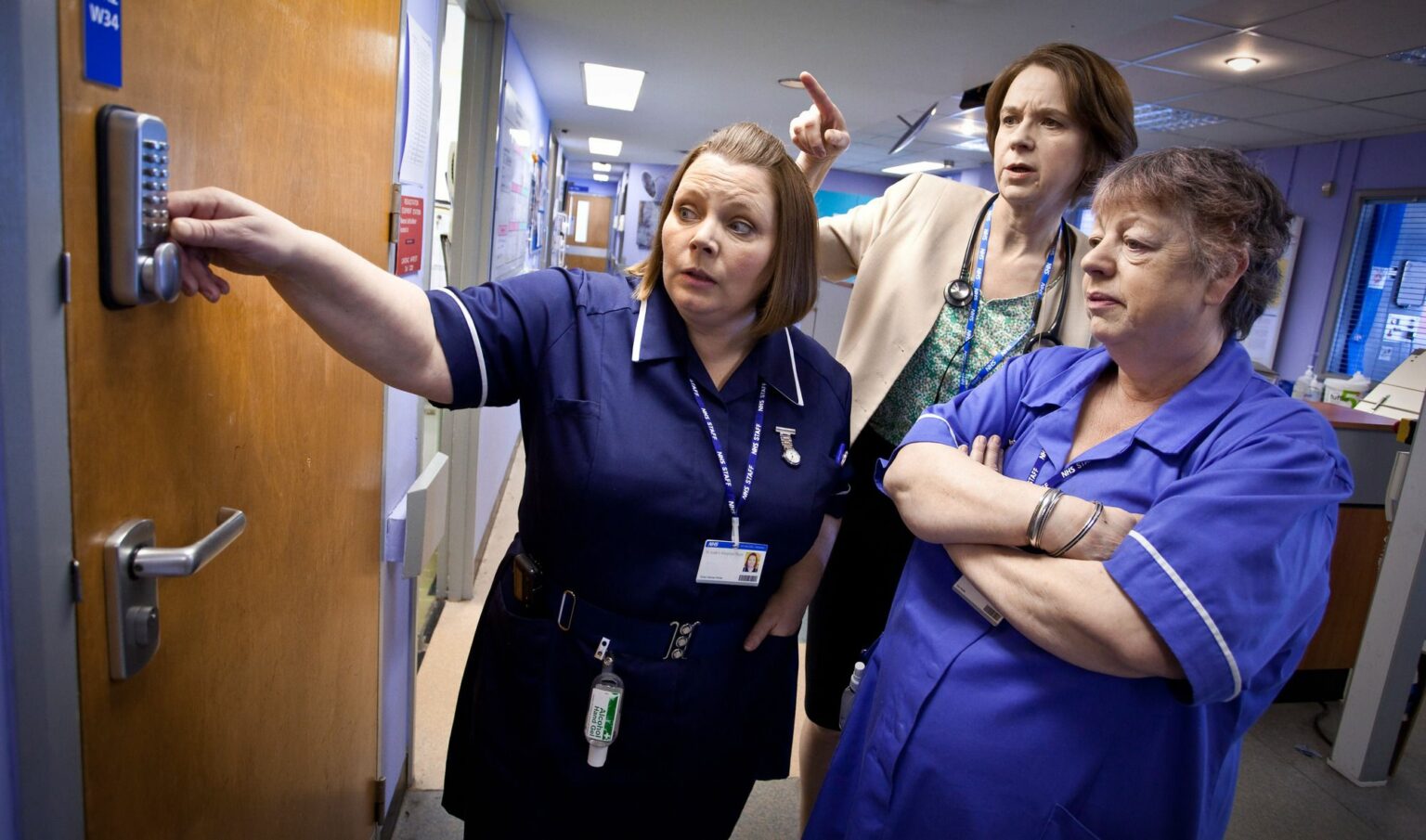 20 Hilarious British TV Workplace Comedies - BritishTV.com